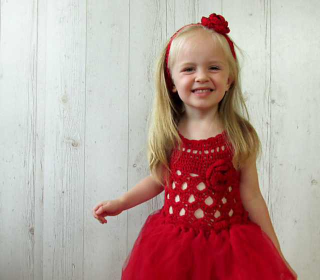 Ravelry: Helen tulle dress pattern by Andree Tünde