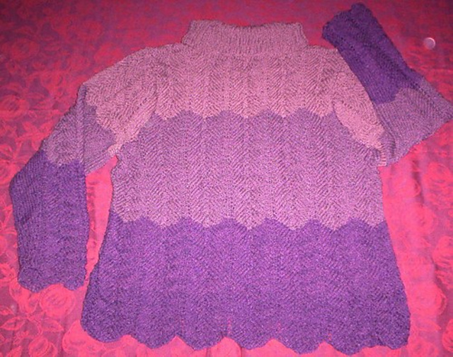 Ravelry: Winter Scallops pattern by Jacqueline W. Hoyle