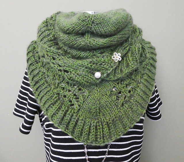 Ravelry: HALO Triangle Silk Lace & Brioche Shawl Wrap pattern by Sylvia ...