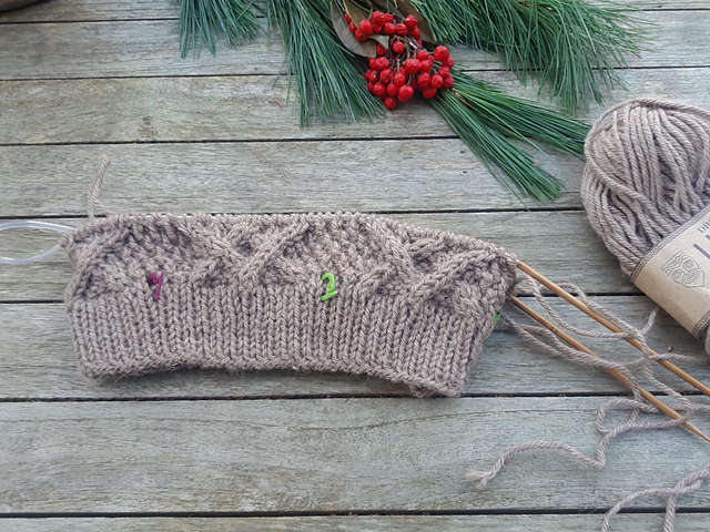 Ravelry: avelinux's :: father cables