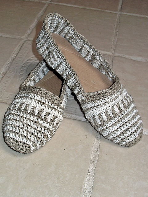 Ravelry: avonlea0's ADULT SHOES Pattern