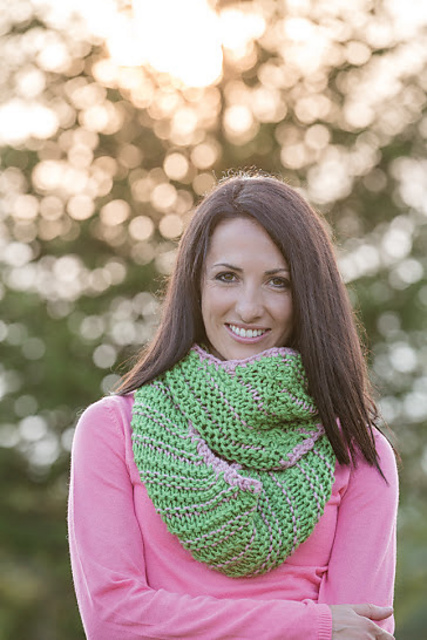 Ravelry: Nautical Cowl pattern by Denise Twum
