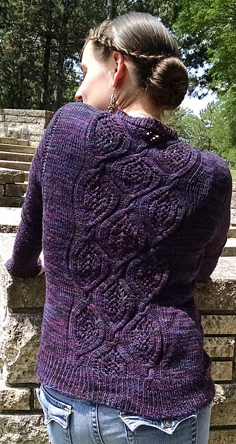 Ravelry: Sofia pattern by Alexis Di Gregorio