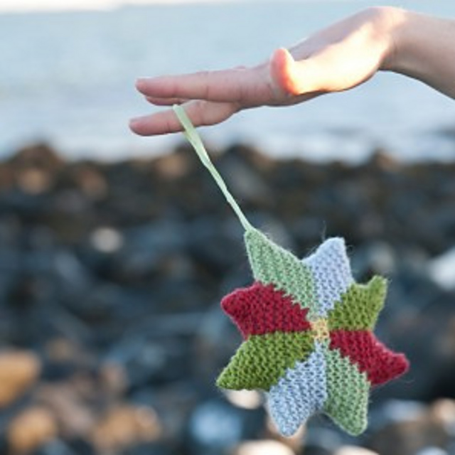 Ravelry: Windrose pattern by Hélène Magnússon