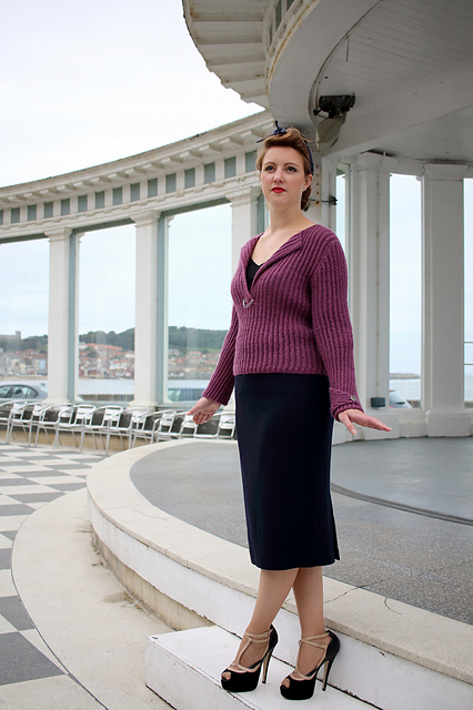 Ravelry: Contemplation pattern by Alison Moreton