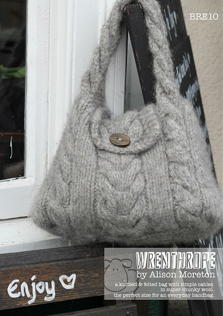 Ravelry: Wrenthorpe bag pattern by Alison Moreton