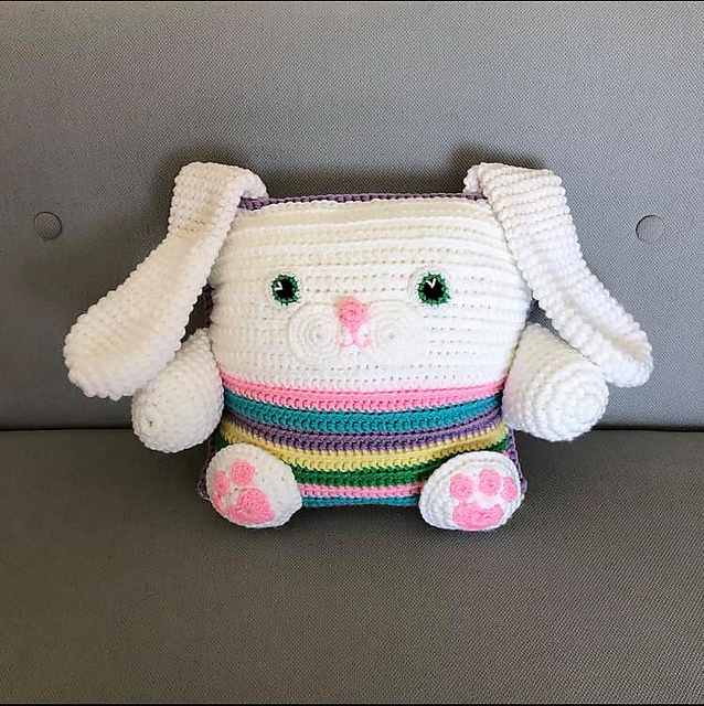 Ravelry: Benny Bunny Cushion pattern by Trish Hoskin