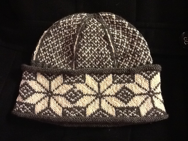 Ravelry: Stars (hat) pattern by Ann-Mari Nilsson