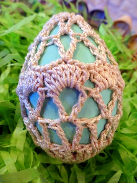 Ravelry: Banded Shell Easter Egg Pouch pattern by Beth Ann Roth
