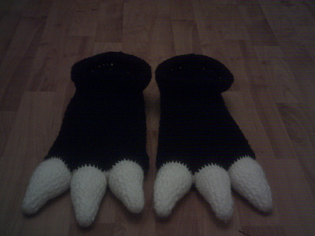 Ravelry: Monster Feet pattern by Barbara Palmer