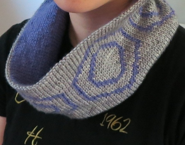 Ravelry: Benzene Ring pattern by Nicola Ede