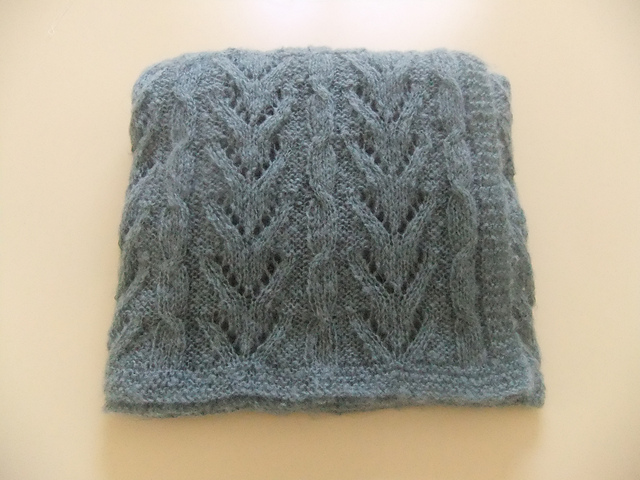 Ravelry: La couverture #054-T11-023 pattern by Phildar Design Team