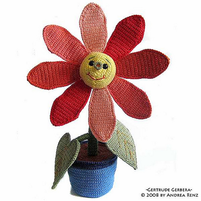 Ravelry: freie Häkelanleitung or Gertrude Gerbera pattern by Andrea Renz