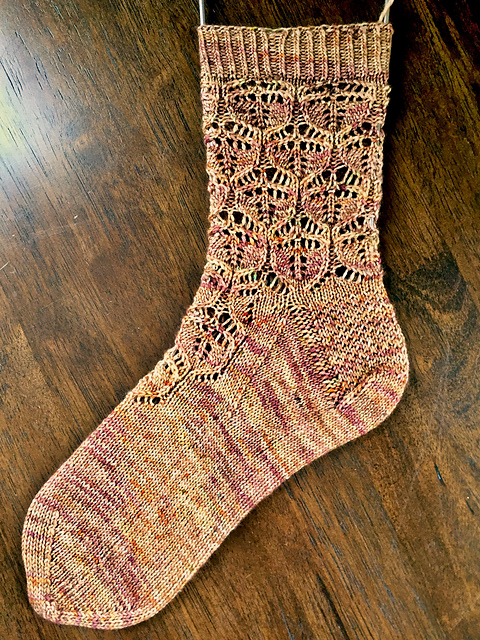 Ravelry: Bountiful Acorns pattern by B Devan Steiner