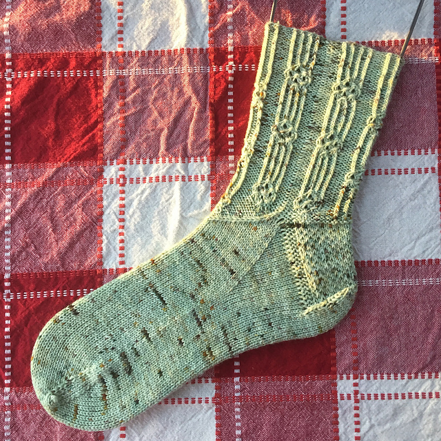 Ravelry: Baubles and Boughs pattern by B Devan Steiner