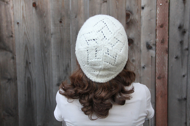 Ravelry: Sprig Hat pattern by Audry Nicklin