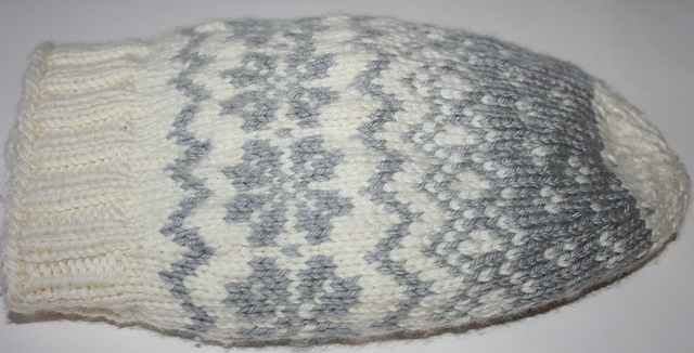 Ravelry: beartifix's Basque hat
