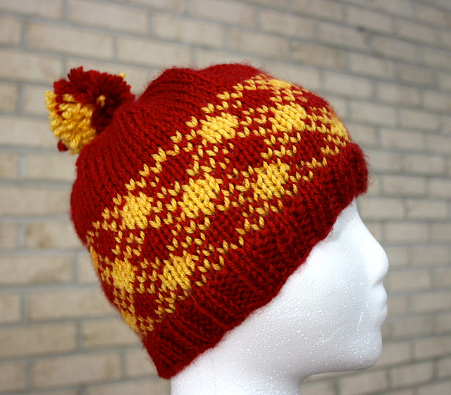 Ravelry: Two-Color Gingham Stripe Beanie pattern by beartifix designs