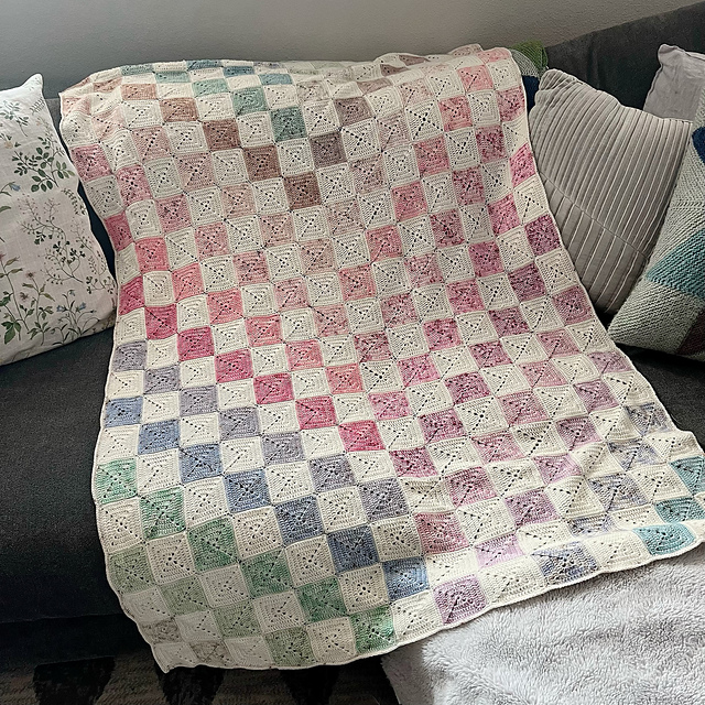 Ravelry: beartifix's Battenberg Blanket