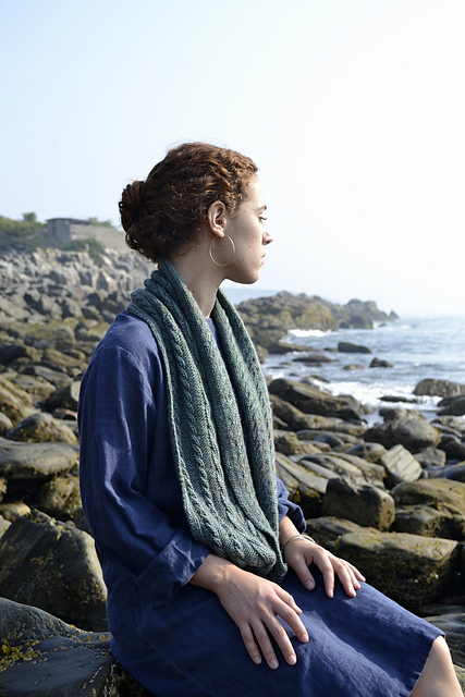 Ravelry: North Haven Cowl pattern by Beatrice Perron Dahlen
