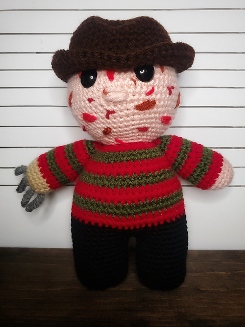 Ravelry: Nightmare Slasher pattern by Becki Carson