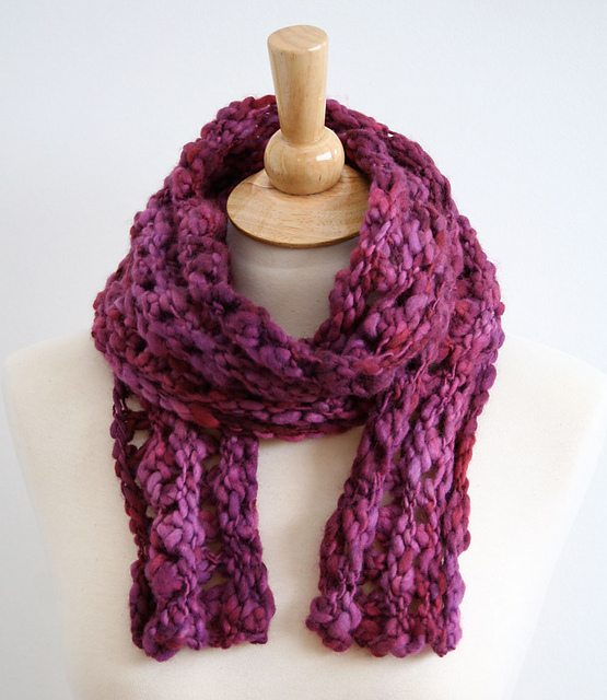 Ravelry: Ripple Super Bulky Scarf pattern by Bees Knees Knitting