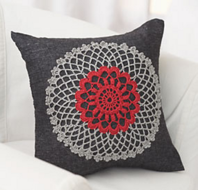 Ravelry: Doily Pillow pattern by Bernat Design Studio