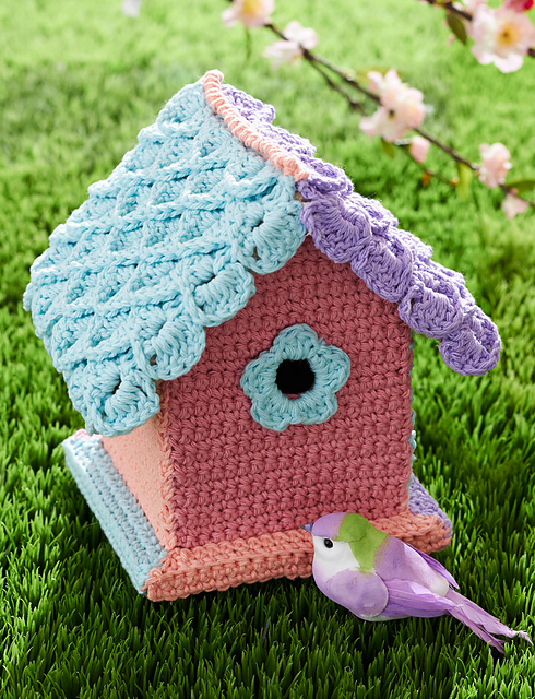 Ravelry: Yarn-Bombed Birdhouse pattern by Lily / Sugar'n Cream