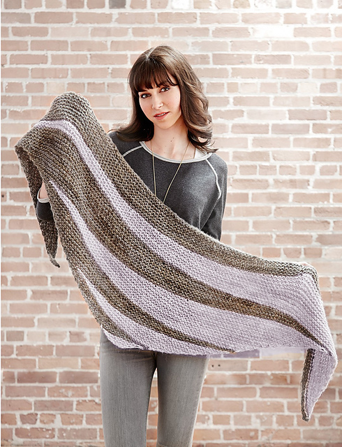 Ravelry: Triangle Shawl pattern by Patons
