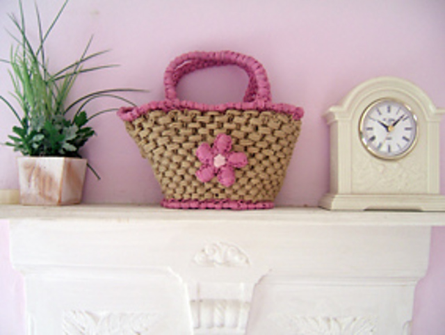 Ravelry: Rustic Flower My Spring Basket pattern by Lorraine Hearn