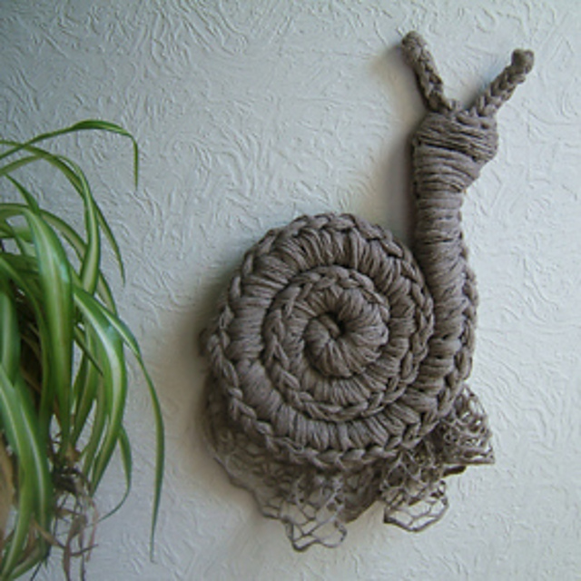 Ravelry: Colin The Snail Wall Hanging pattern by Lorraine Hearn