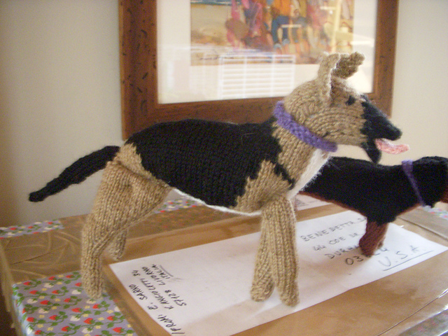 Ravelry: German Shepherd pattern by Sally Muir and Joanna Osborne