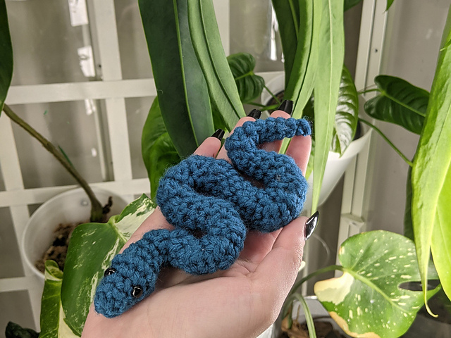 Ravelry: Bendy Snake pattern by Bethany Klassen