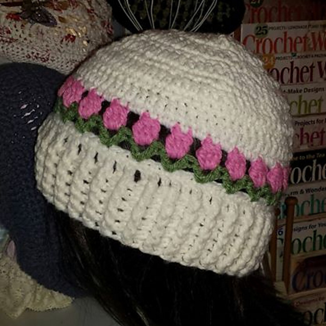Ravelry: Tulip Beanie pattern by Elizabeth Ham
