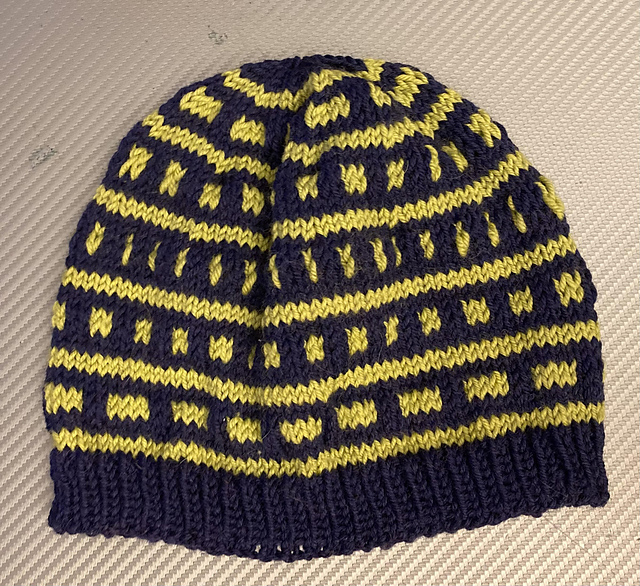 Ravelry: Dashed Lines Hat pattern by Beth Geist