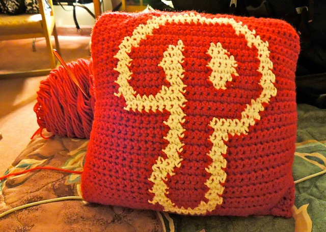 Ravelry: Phillies 'P' Logo pattern by Beth Rogala