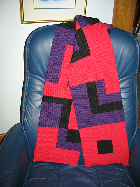 Ravelry: Geometric Scarves: Graphic Design pattern by Angela Juergens