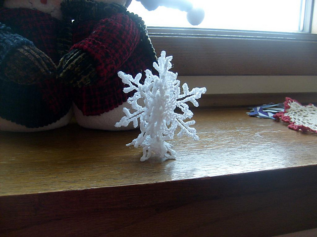 Ravelry: # 1 3-D Tree topper pattern by Kathryn A. Clark