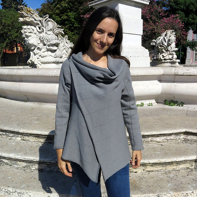 Ravelry: Mardi Cardi pattern by Ana Ramos