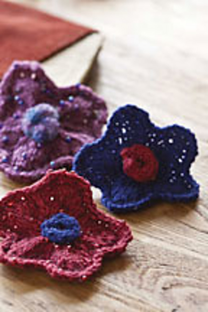 Ravelry: Short-Row Flowers pattern by Katya Frankel
