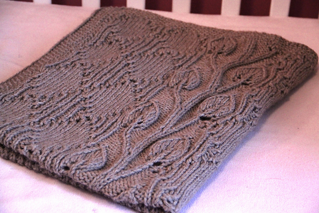 Ravelry: Croquette's blanket pattern by Stephanie Voyer