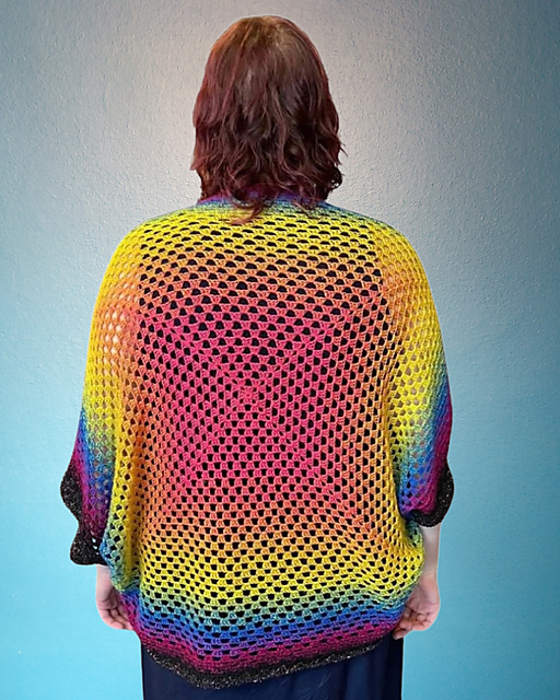 Ravelry: Barb's Cocoon Cardi pattern by Barbara Clapp