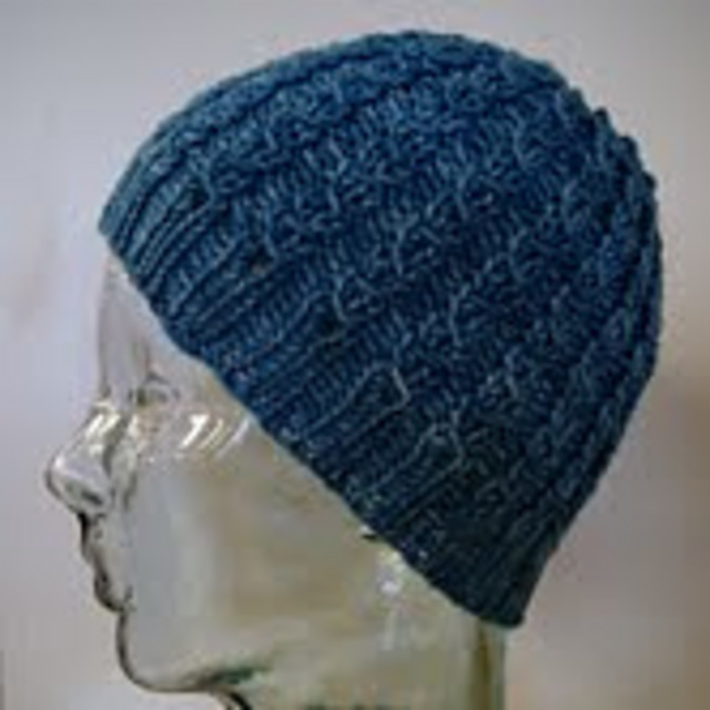 Ravelry: Twisted Swirl Beanie Hat pattern by Amazing Threads
