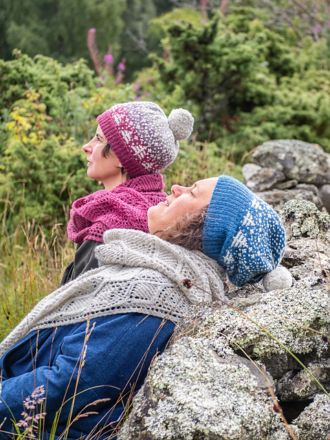 Ravelry: Inshriach Hat pattern by Julie Rutter