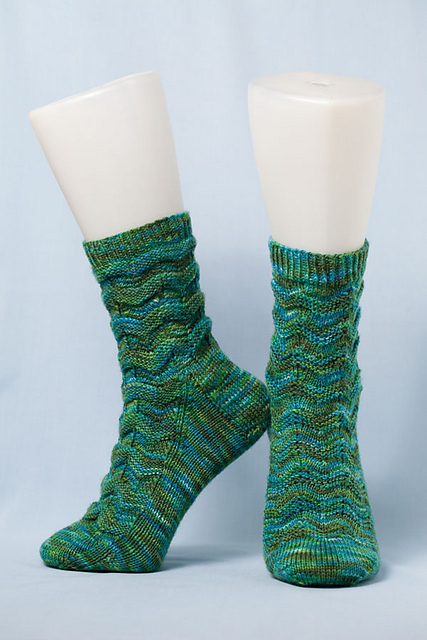 Ravelry: Easy Chevron Socks pattern by Belinda Hope