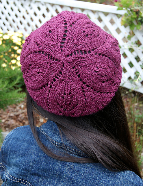Ravelry: Foliage Hat and Cowl Set pattern by Quenna Lee