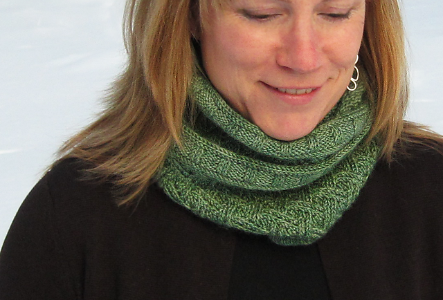 Ravelry: Greenwillow pattern by Elizabeth Doherty