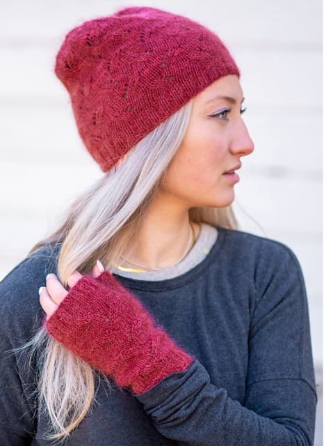 Ravelry: Mountain Town Mitts pattern by Elizabeth Doherty