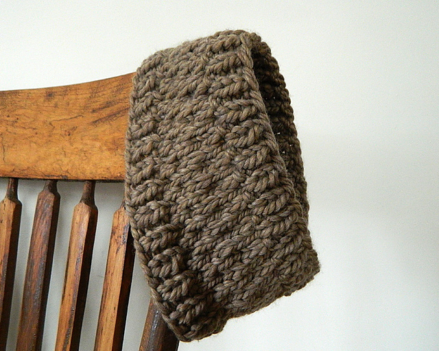 Ravelry: Dimple pattern by Wendy Chapman