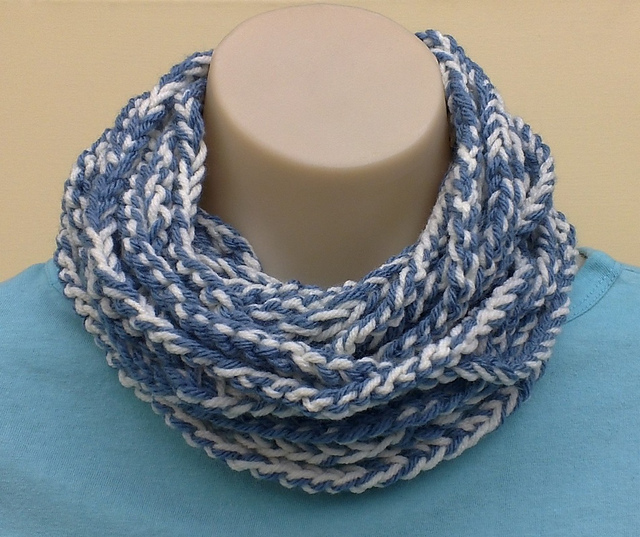 Ravelry: Easy Chain Scarf pattern by Crochet with Clare